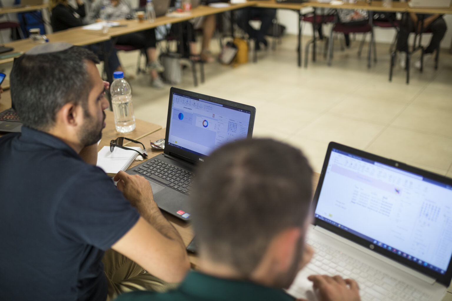 מה אנחנו עושים – SFI Group